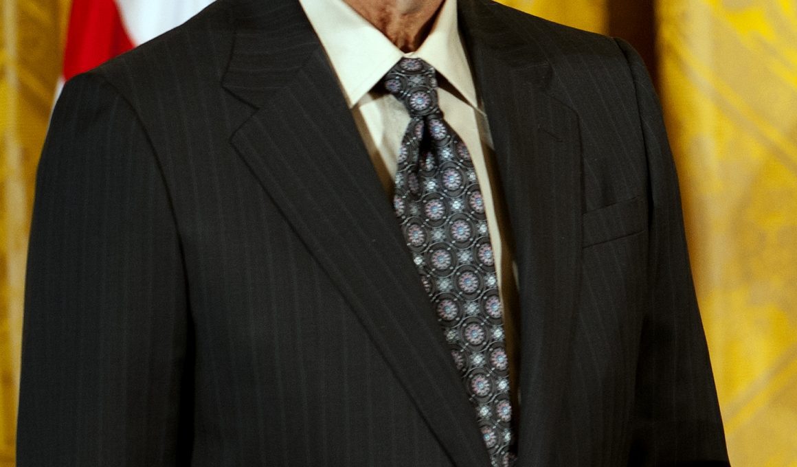 Philip Roth Net Worth in 2023 - Wiki, Age, Weight and Height ...