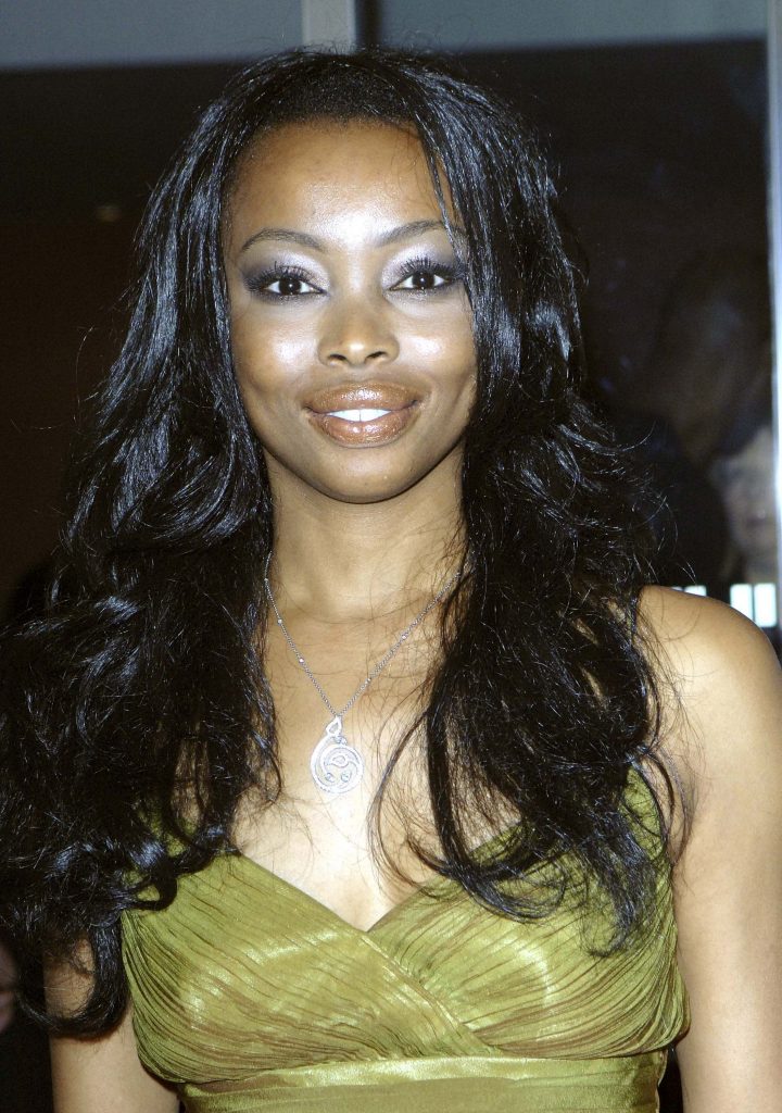 Phina Oruche Net Worth - Wiki, Age, Weight and Height, Relationships ...