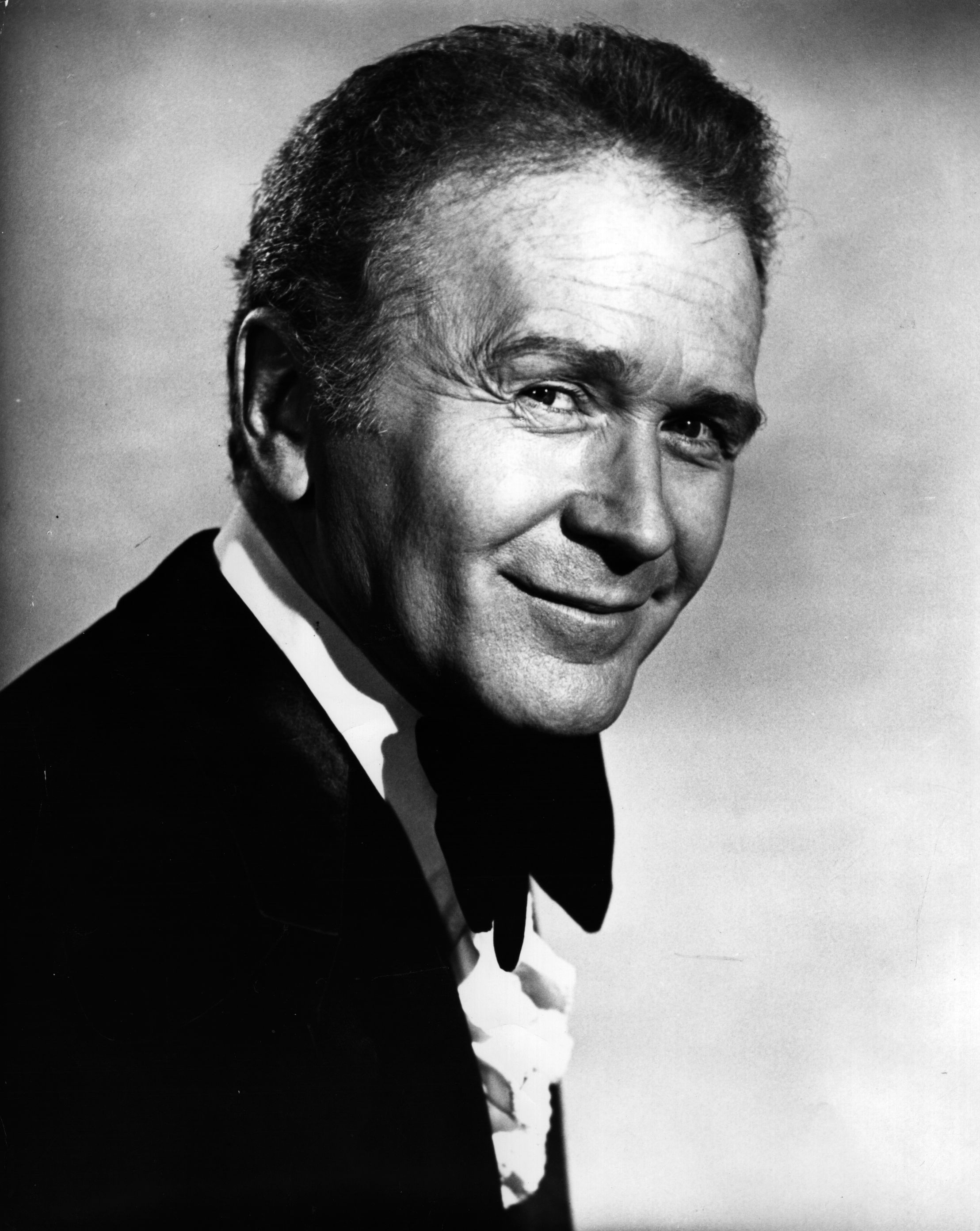 Red Buttons Net Worth in 2023 - Wiki, Age, Weight and Height ...