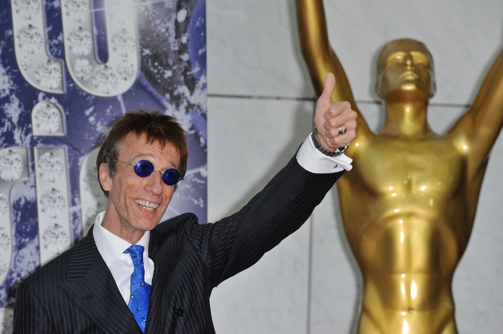 Robin Gibb Net Worth - Wiki, Age, Weight and Height, Relationships ...