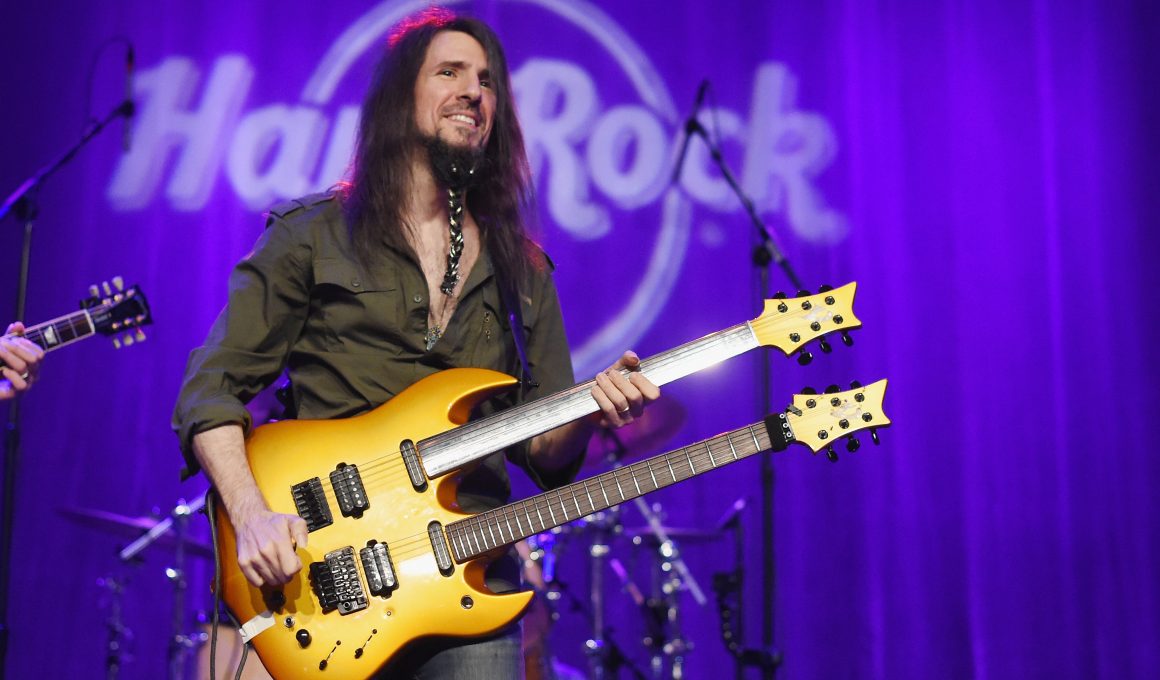 Ron Thal Net Worth in 2023 - Wiki, Age, Weight and Height ...
