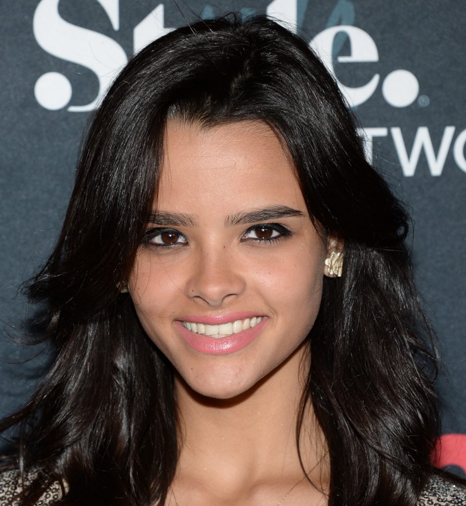 Samara Martins Net Worth - Wiki, Age, Weight and Height, Relationships, Family, and More - Luxlux