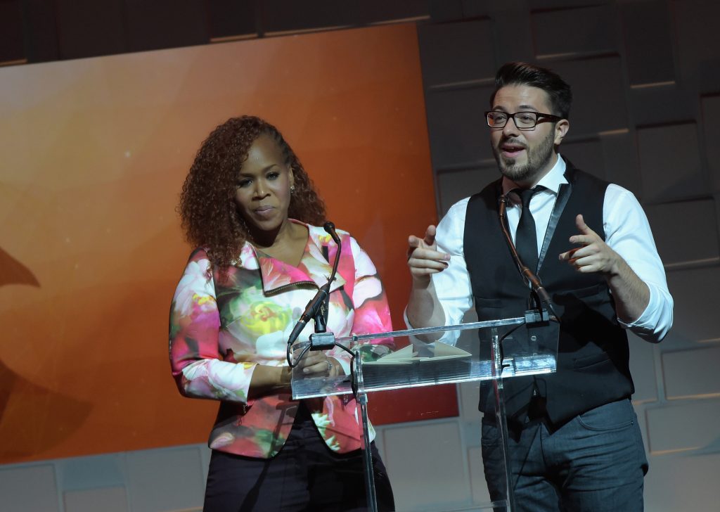 Sandi Patty Net Worth - Wiki, Age, Weight and Height, Relationships ...