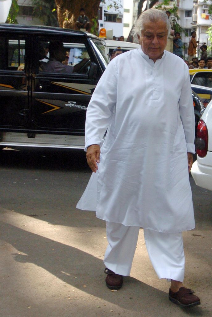 Shashi Kapoor Net Worth - Wiki, Age, Weight and Height, Relationships ...
