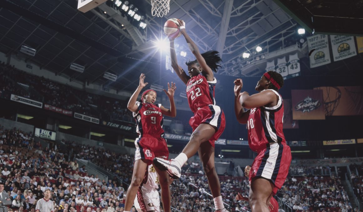 Sheryl Swoopes Net Worth in 2023 - Wiki, Age, Weight and Height ...