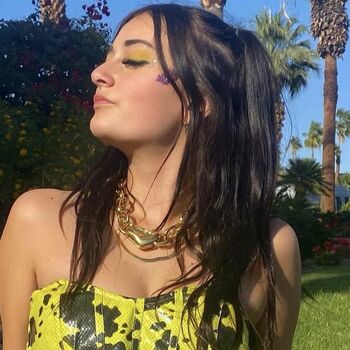 Sophie Fergi Net Worth in 2023 - Wiki, Age, Weight and Height ...