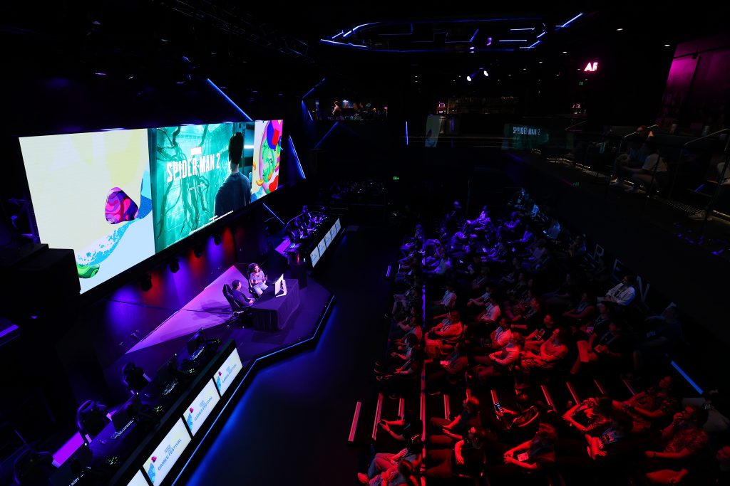 Stephanie Bendixsen Net Worth - Wiki, Age, Weight and Height ...