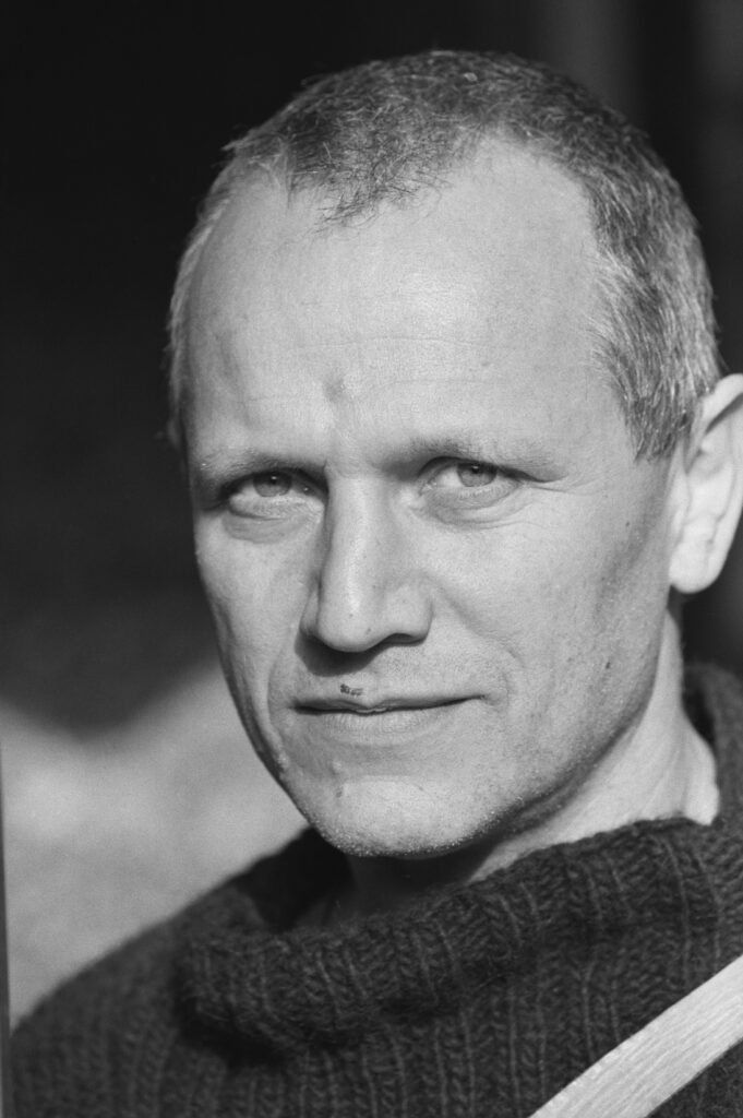 Steven Berkoff Net Worth in 2023 - Wiki, Age, Weight and Height ...