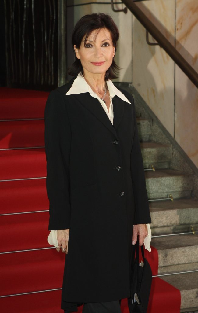 Susanne Uhlen Net Worth in 2024 - Wiki, Age, Weight and Height ...