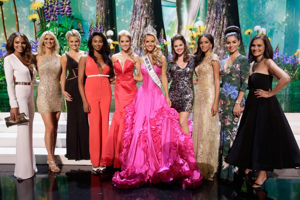 Tara Conner Net Worth - Wiki, Age, Weight and Height, Relationships ...