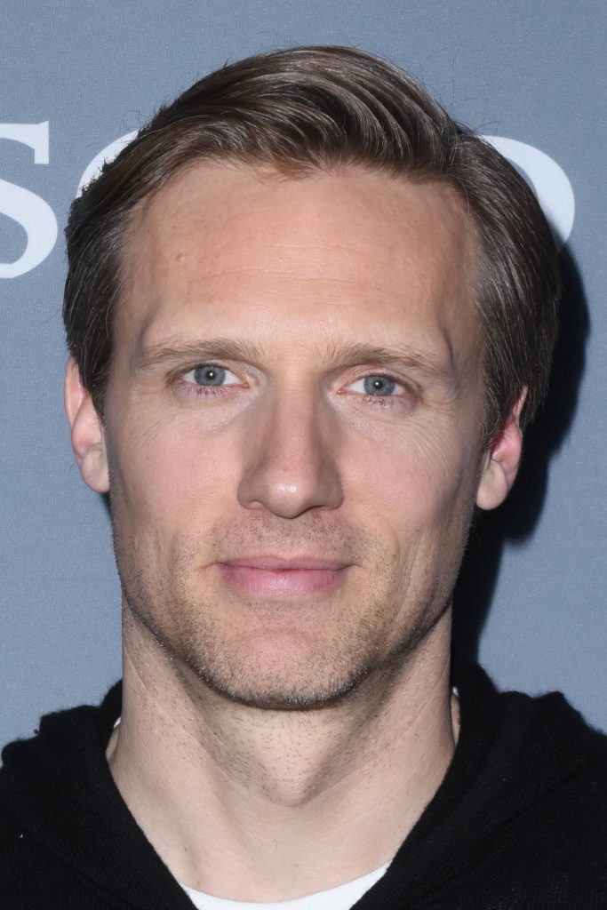 Teddy Sears Net Worth - Wiki, Age, Weight and Height, Relationships ...
