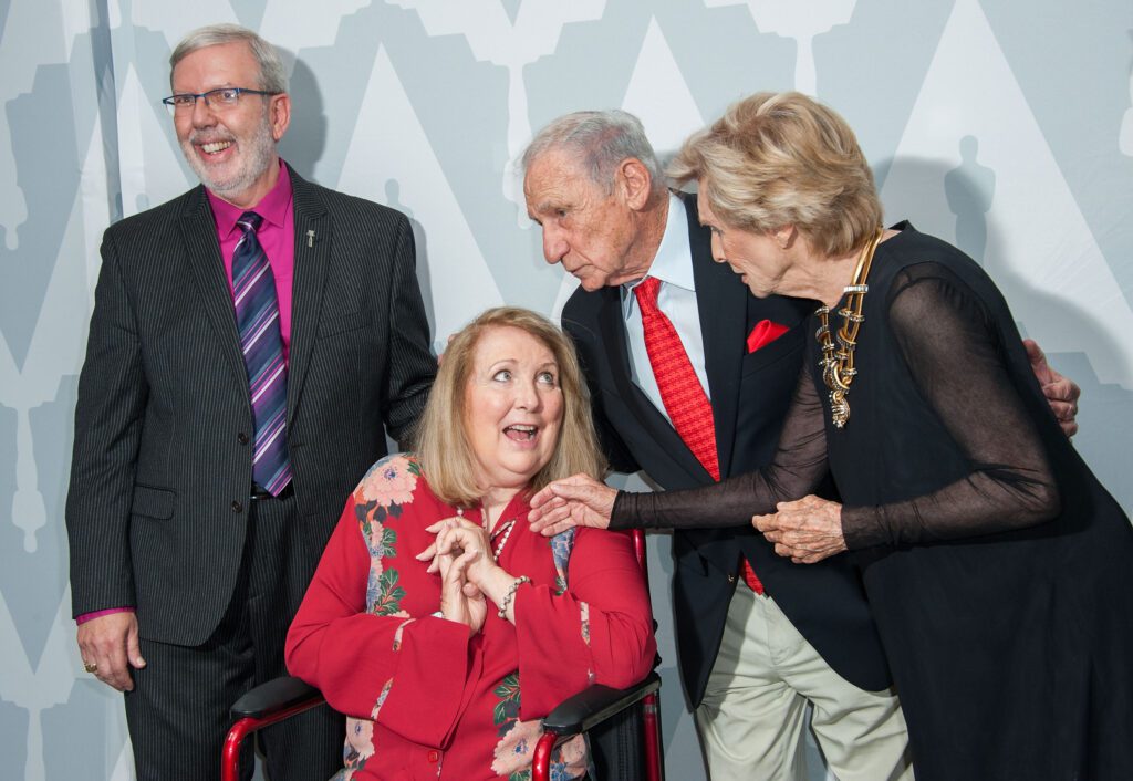 Teri Garr Net Worth - Wiki, Age, Weight and Height, Relationships, Family, and More - Luxlux