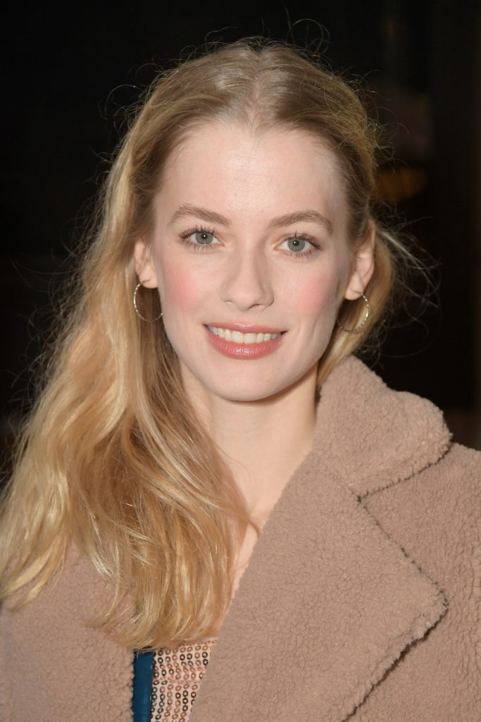 Tess Frazer Net Worth - Wiki, Age, Weight and Height, Relationships ...