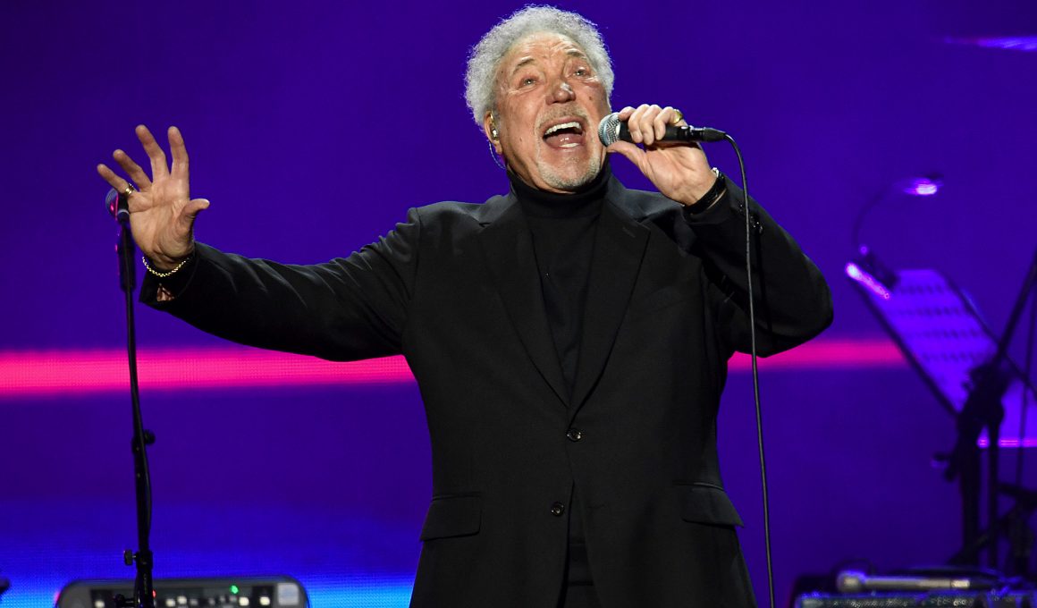 Tom Jones Net Worth in 2023 - Wiki, Age, Weight and Height ...