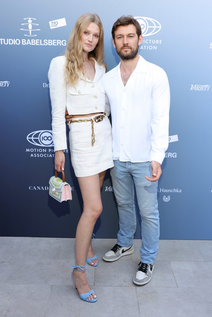 Toni Garrn Net Worth - Wiki, Age, Weight and Height, Relationships ...