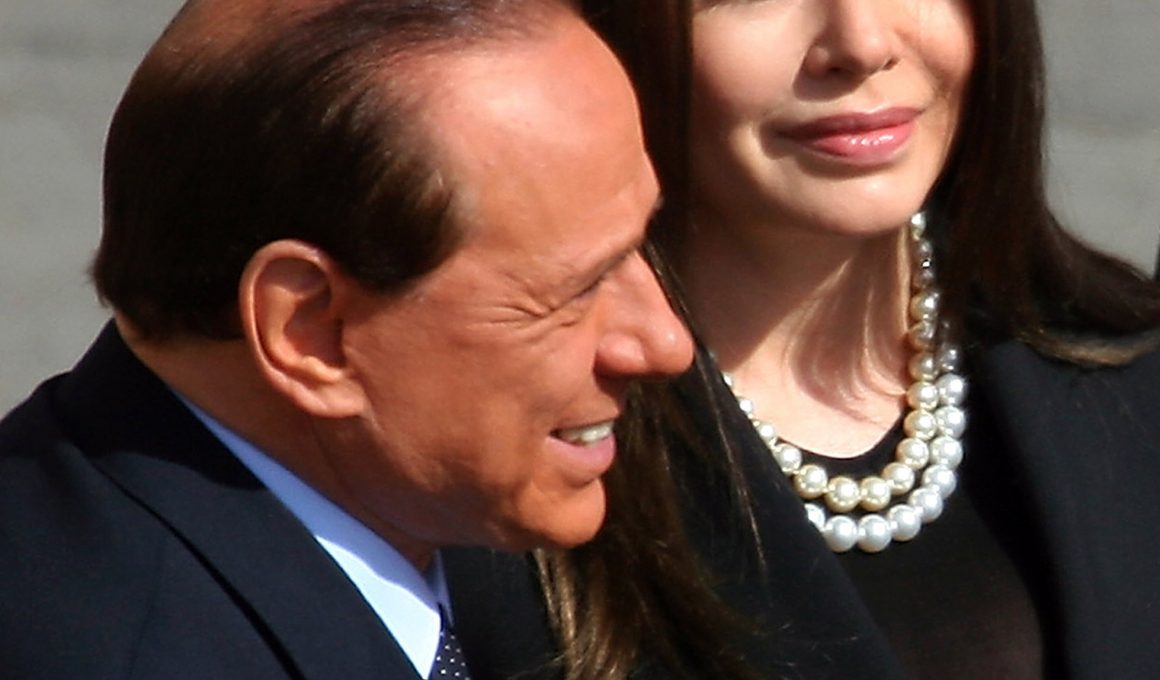 Veronica Lario Net Worth in 2023 - Wiki, Age, Weight and Height ...