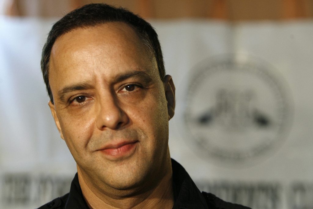 Vidhu Vinod Chopra Net Worth in 2023 - Wiki, Age, Weight and Height ...