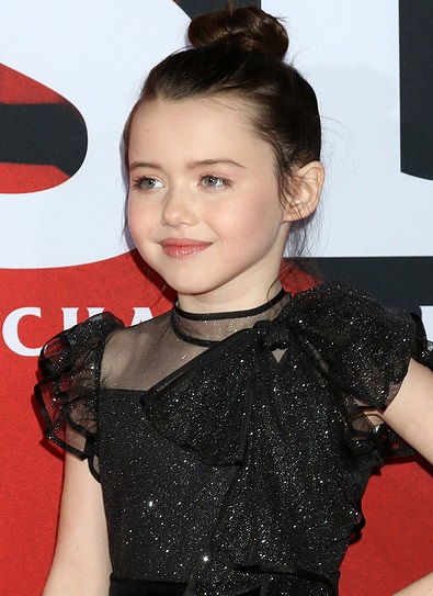 Violet McGraw Net Worth in 2023 - Wiki, Age, Weight and Height ...