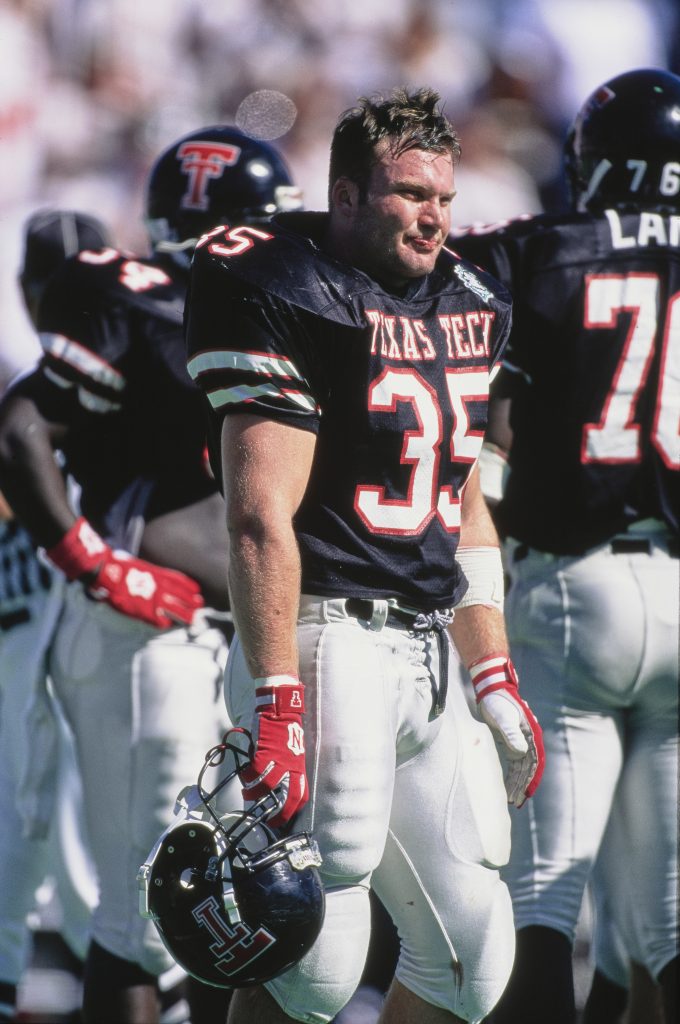 Zach Thomas Net Worth - Wiki, Age, Weight and Height, Relationships ...