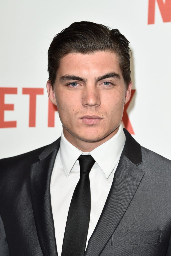 Zane Holtz Net Worth - Wiki, Age, Weight and Height, Relationships, Family, and More - Luxlux