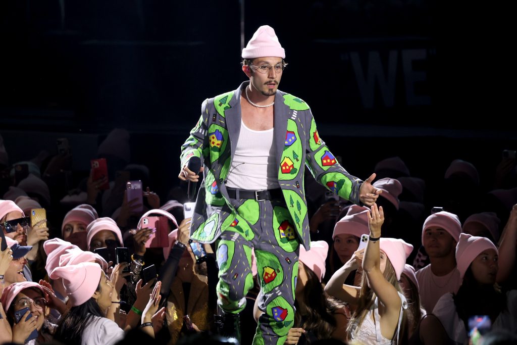 bbno$ Net Worth - Wiki, Age, Weight and Height, Relationships, Family ...