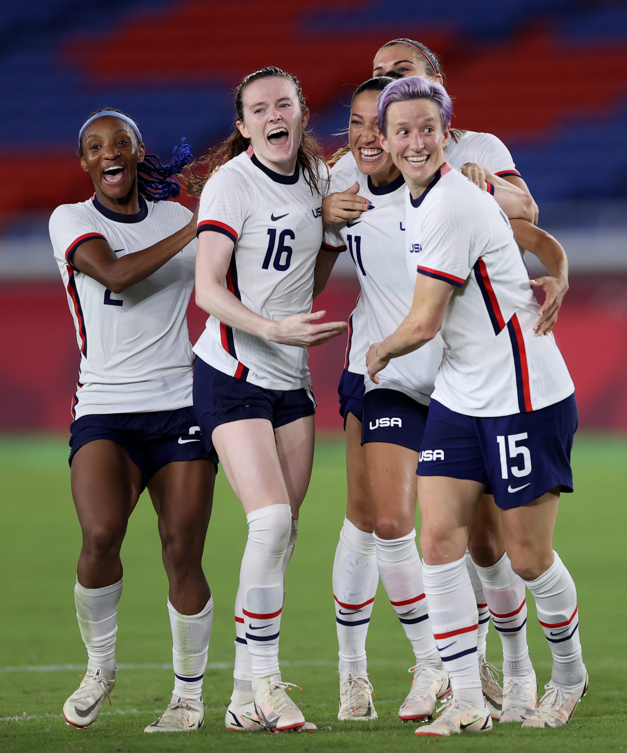 Crystal Dunn Net Worth in 2023 - Wiki, Age, Weight and Height ...