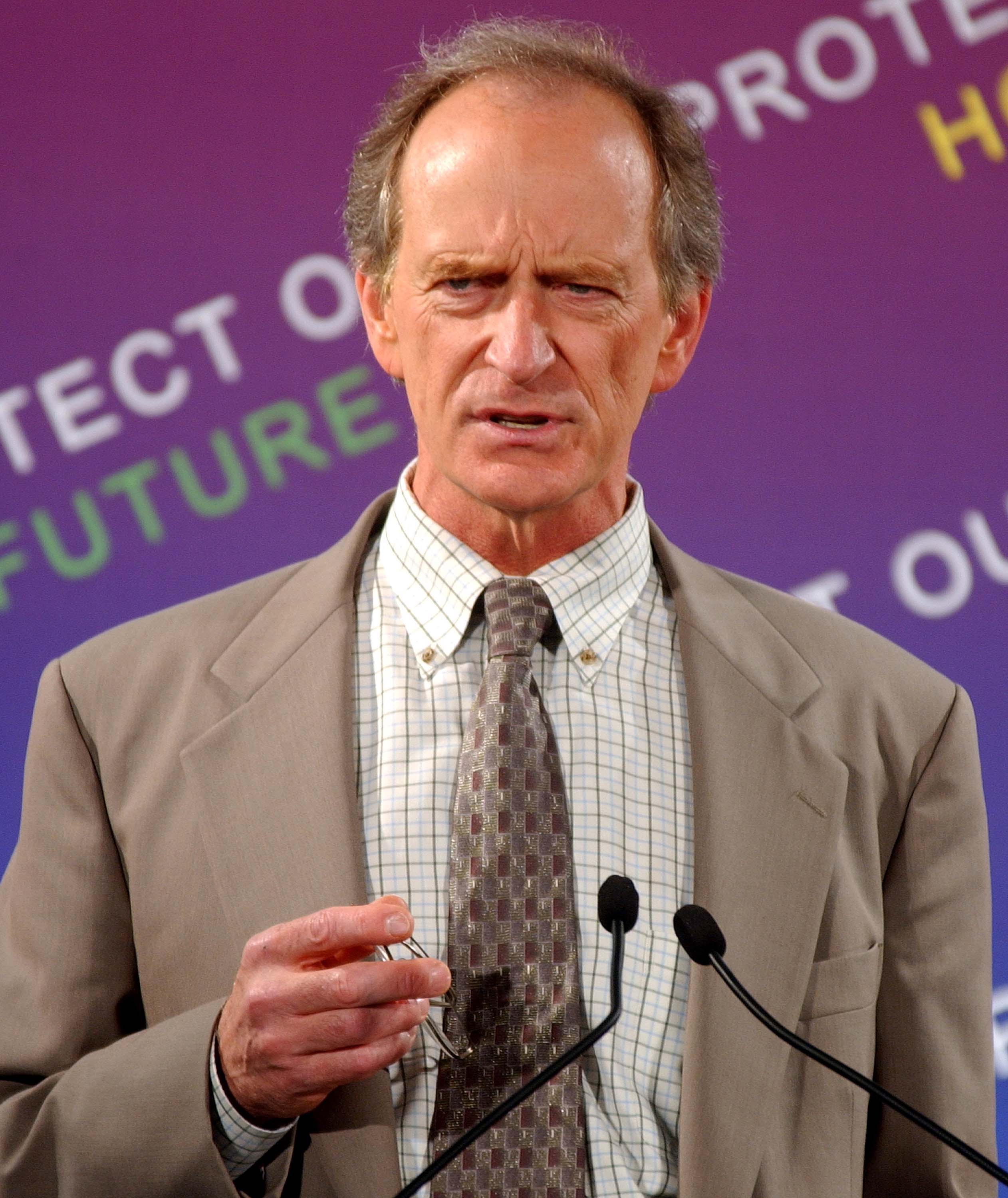 Denis Hayes Net Worth in 2023 - Wiki, Age, Weight and Height ...