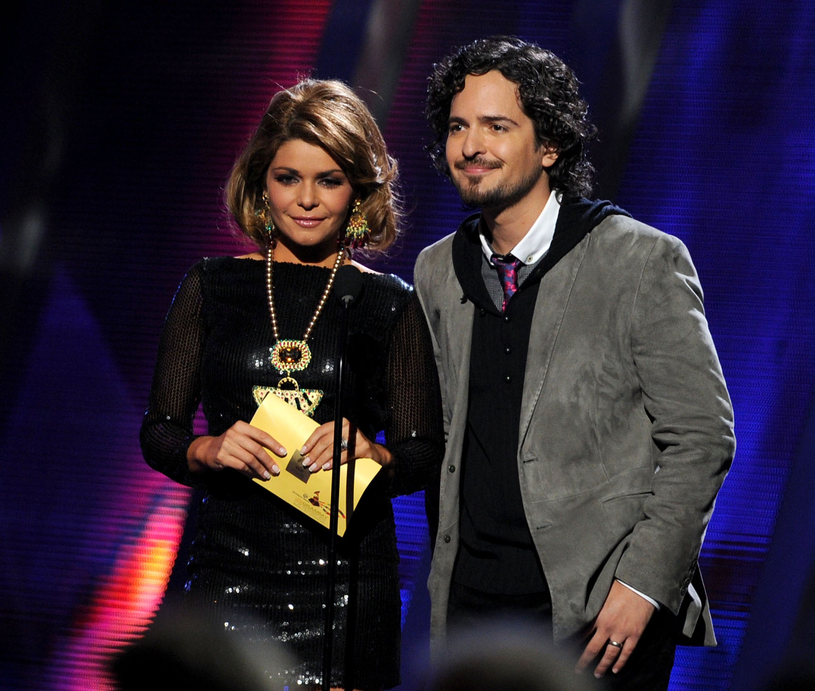 Itatí Cantoral Net Worth in 2023 - Wiki, Age, Weight and Height ...