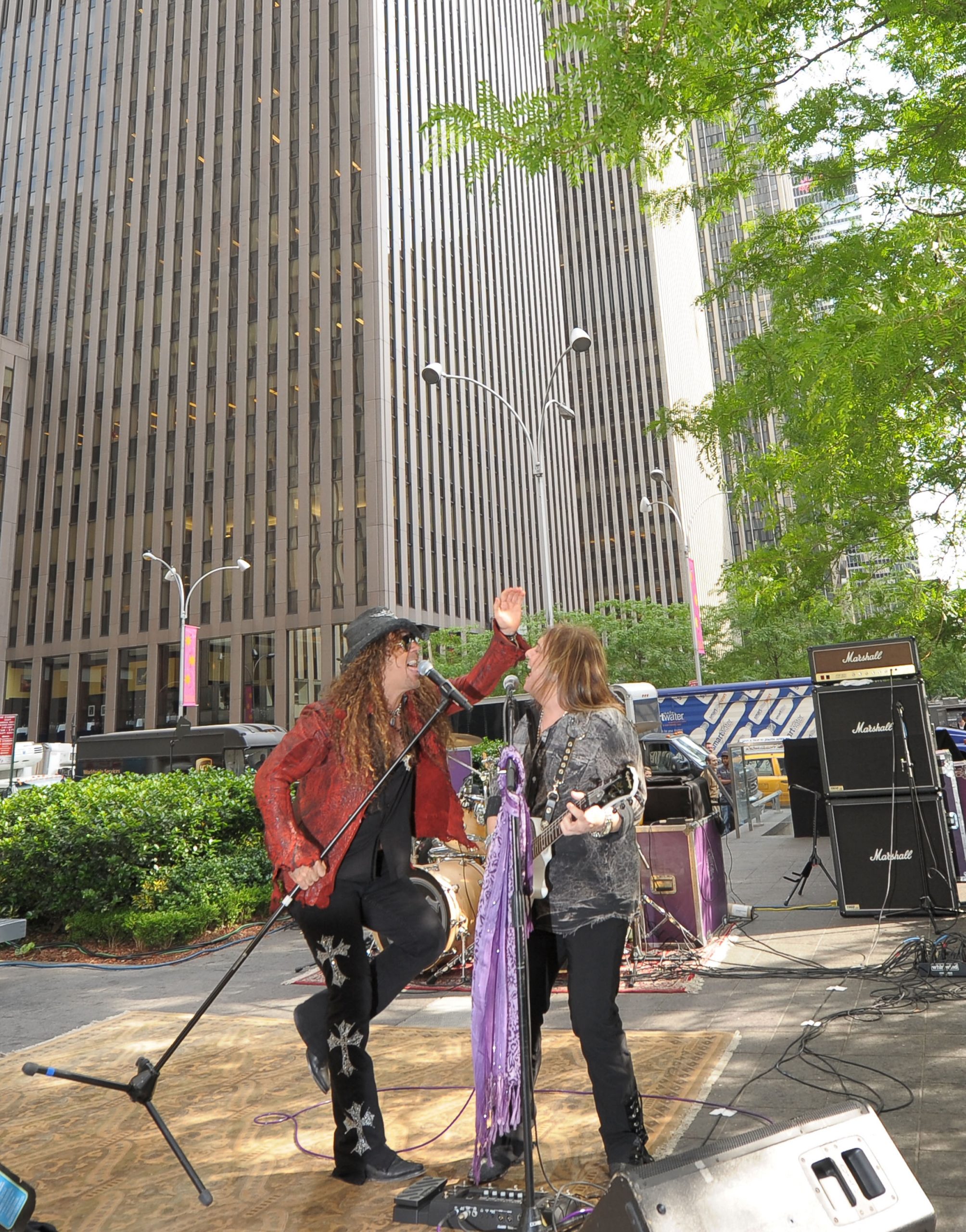 Jess Harnell Net Worth in 2023 - Wiki, Age, Weight and Height ...