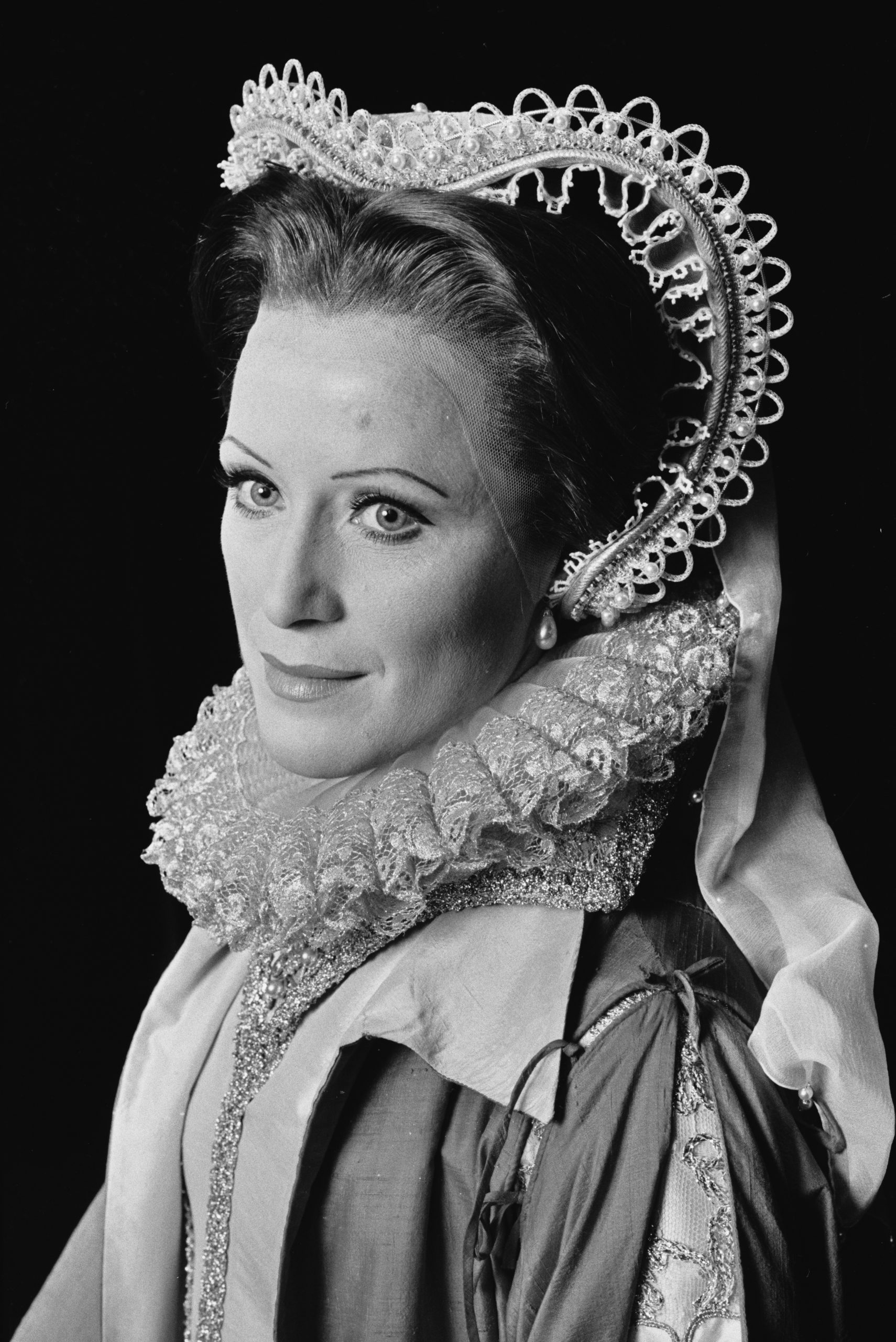 Judy Parfitt Net Worth in 2023 - Wiki, Age, Weight and Height ...