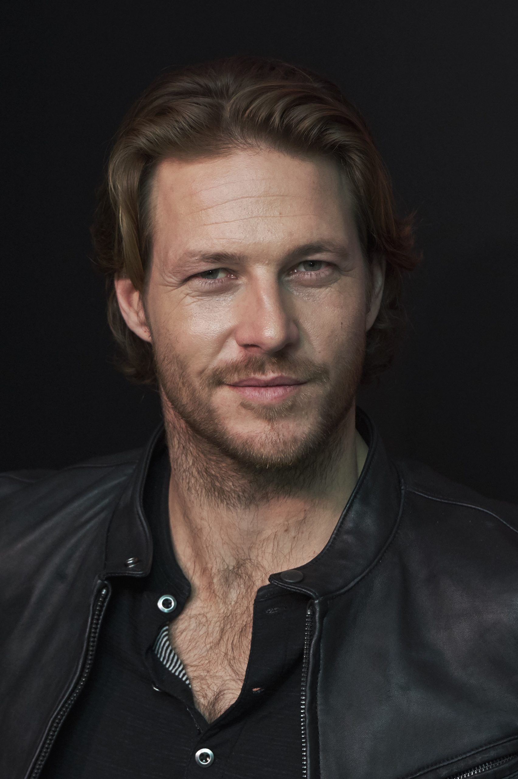 Luke Bracey Net Worth in 2023 - Wiki, Age, Weight and Height ...