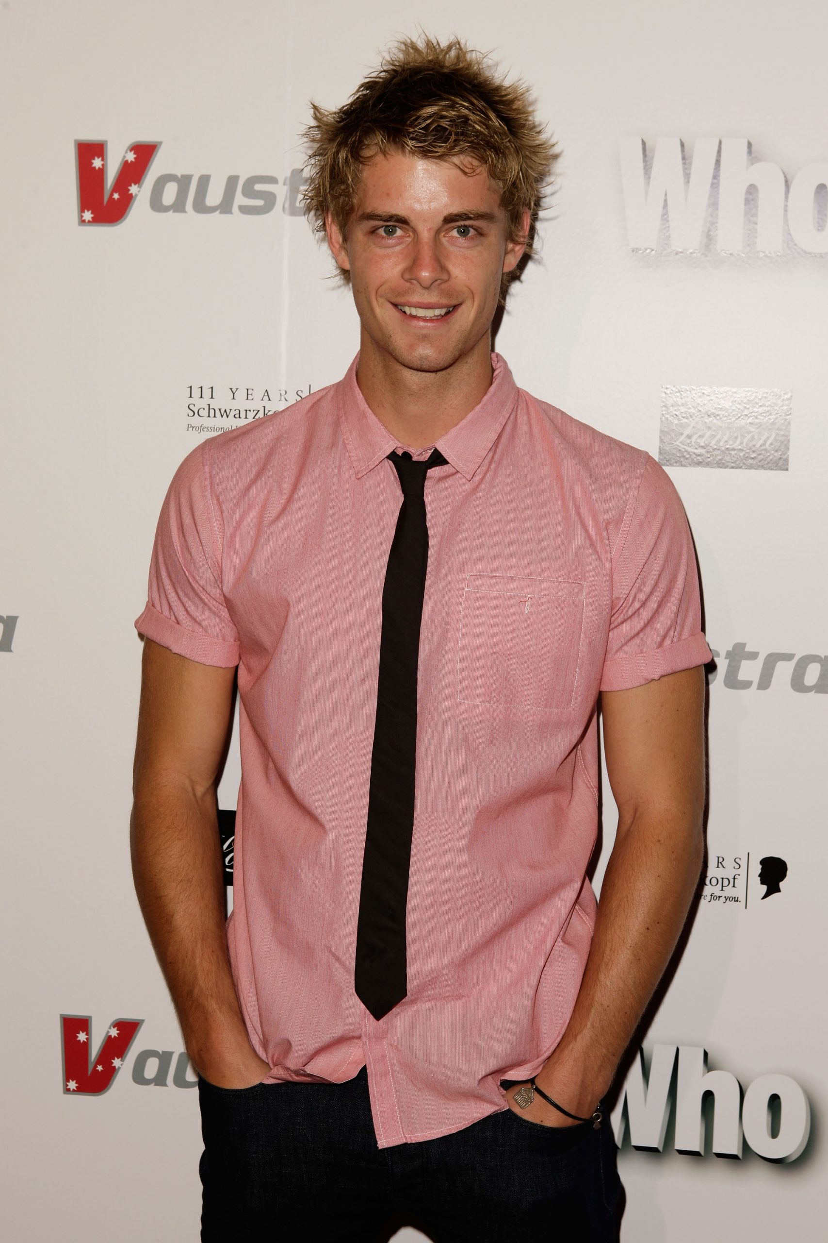 Luke Mitchell Net Worth in 2023 - Wiki, Age, Weight and Height ...