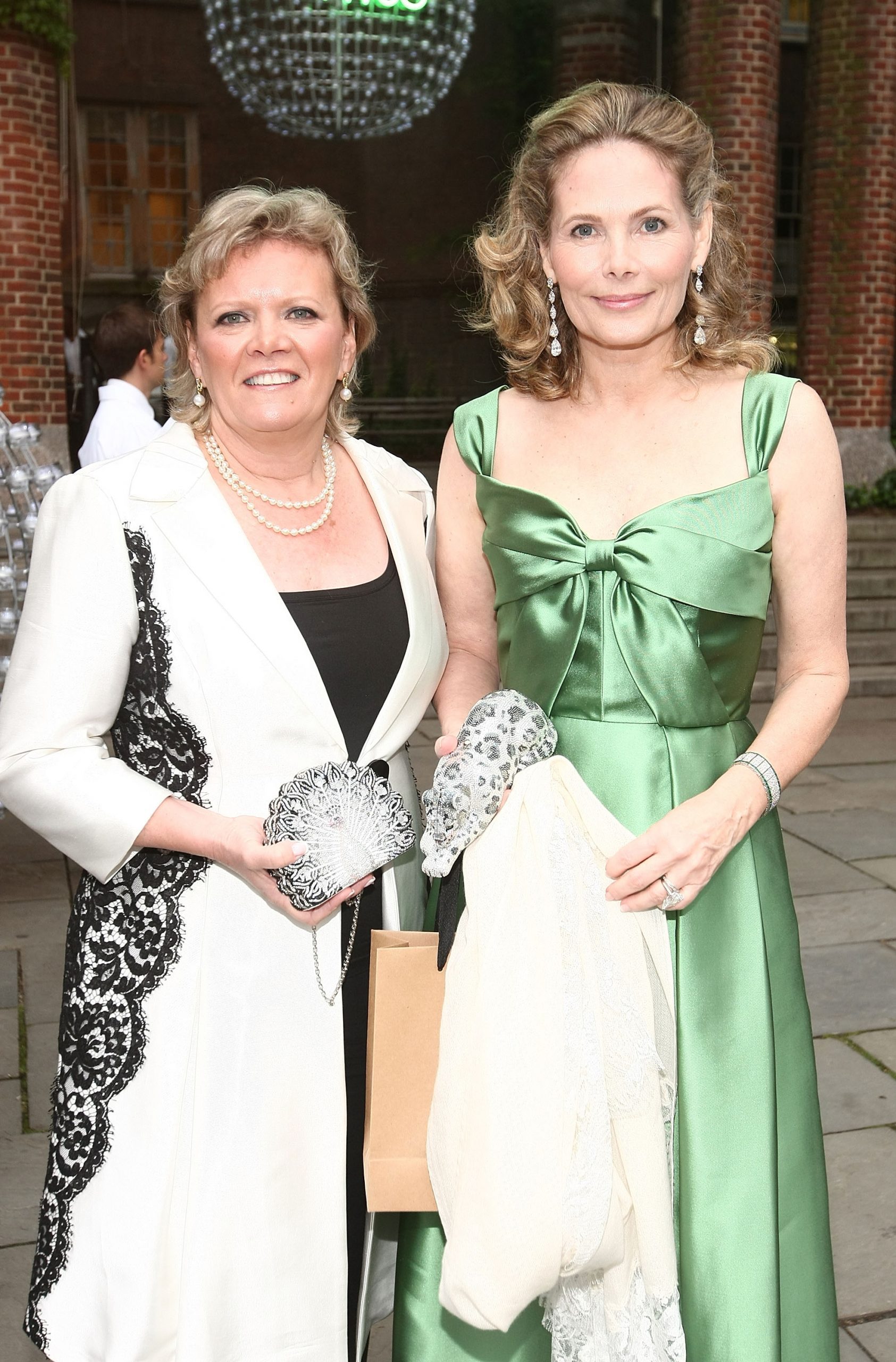 Mary Pat Gleason Net Worth in 2023 - Wiki, Age, Weight and Height ...