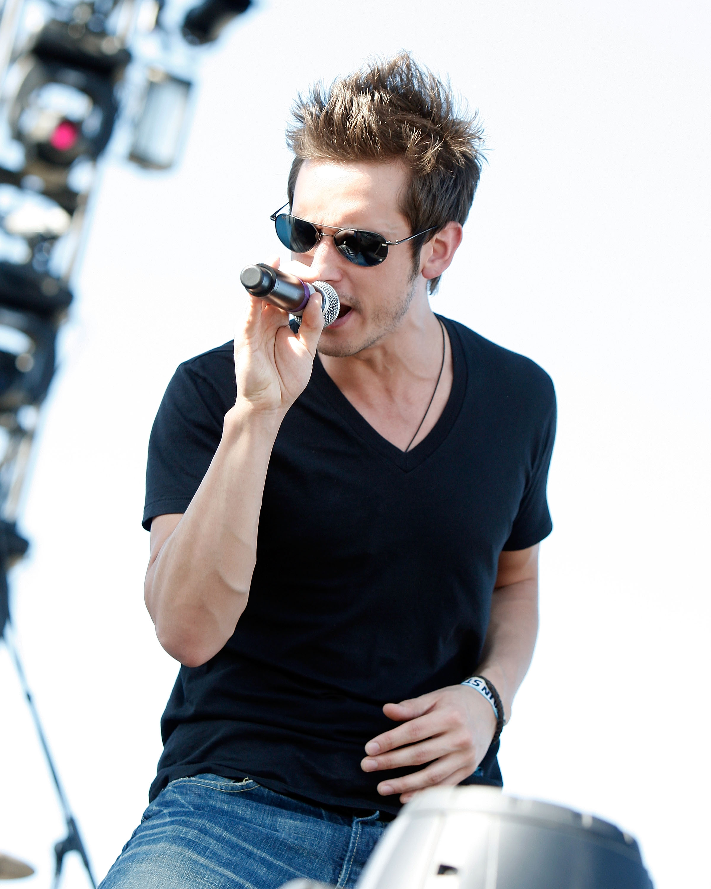 Matthew Santos Net Worth in 2023 - Wiki, Age, Weight and Height ...