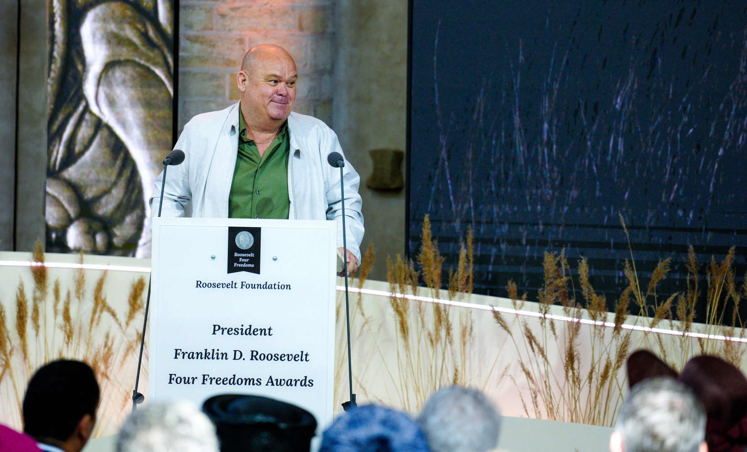 Paul de Leeuw Net Worth in 2024 - Wiki, Age, Weight and Height ...