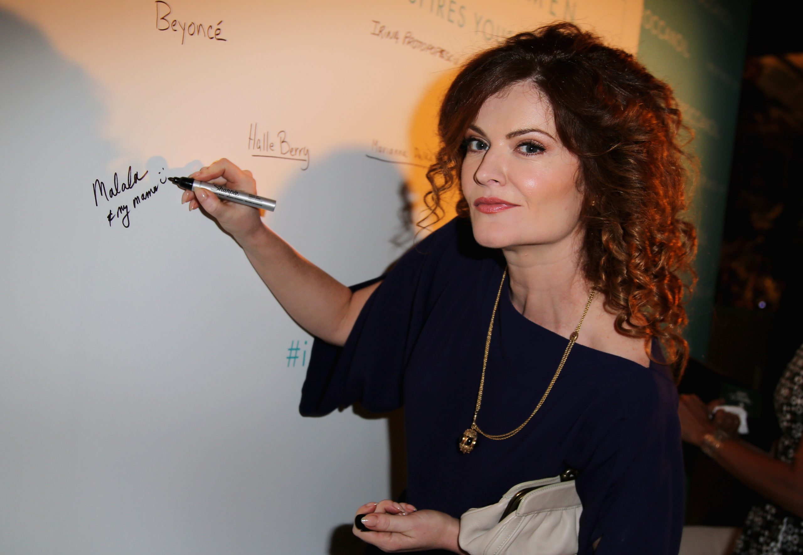 Rebecca Wisocky Net Worth in 2023 - Wiki, Age, Weight and Height ...