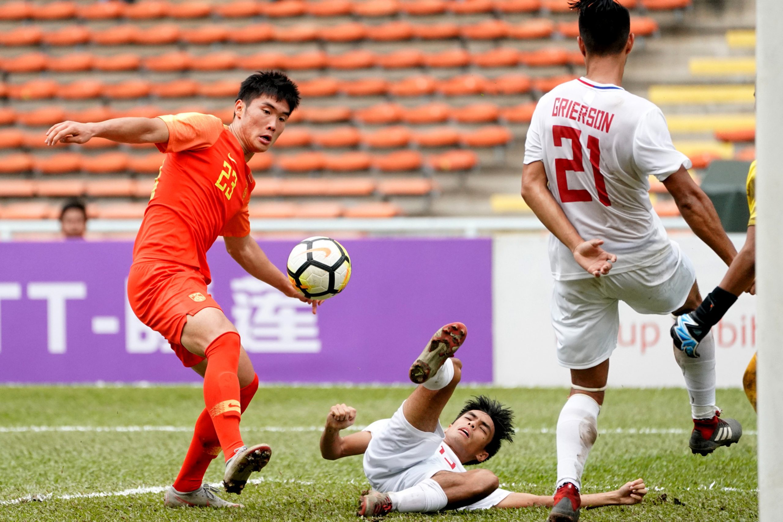 Shan Huanhuan Net Worth in 2023 - Wiki, Age, Weight and Height ...